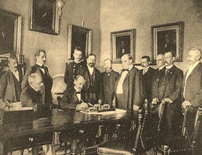 La Independencia Came Out First issue on September 3, 1898