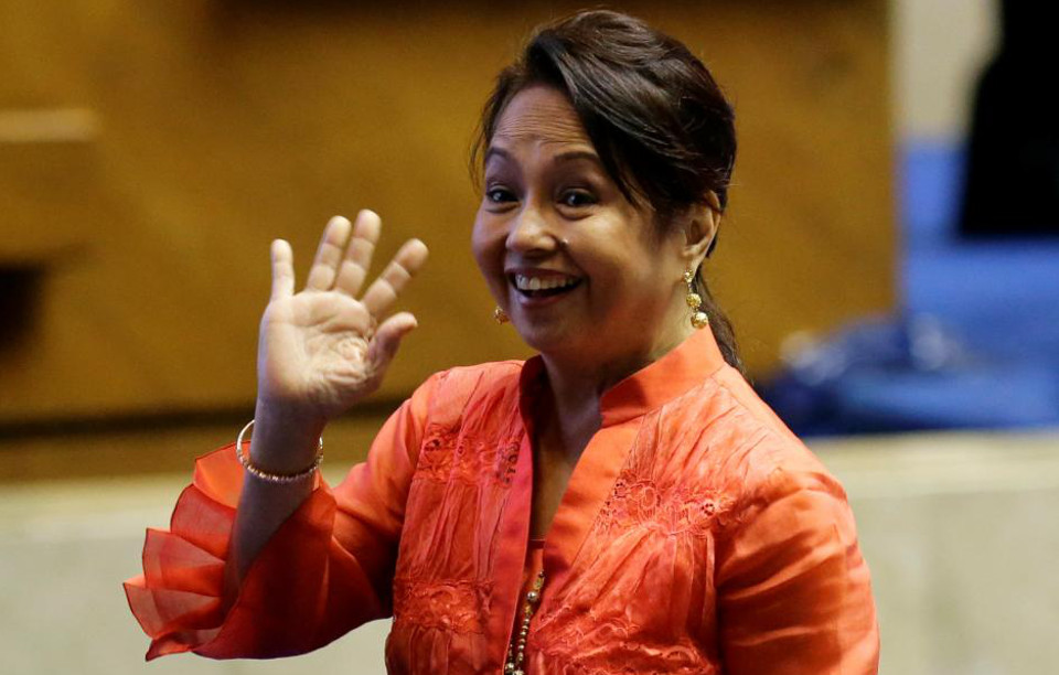 Prime Minister Gloria Arroyo in the future Federal Republic of the ...