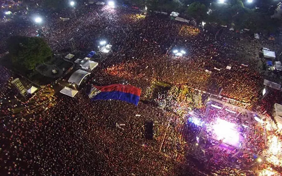 Massive crowd at Duterte Grand Rally marks the end of an era and the ...